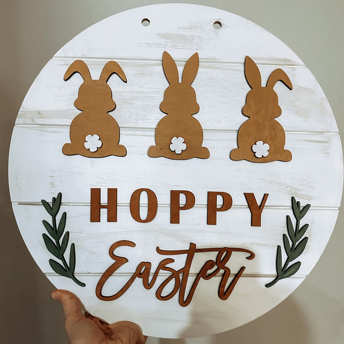 Hoppy Easter Round Sign – The 315 Studio